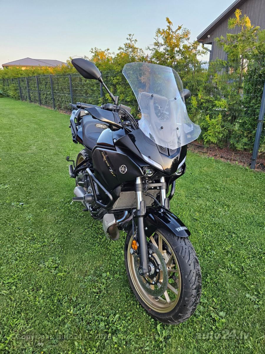 Melns Yamaha Tracer 700 2024 Tartu, ar dzinēja tilpumu 0.69 L un nobraukumu 10 tūkst. km par 9500 €, foto 4 vietnē AUTOMOTO.COM.LV