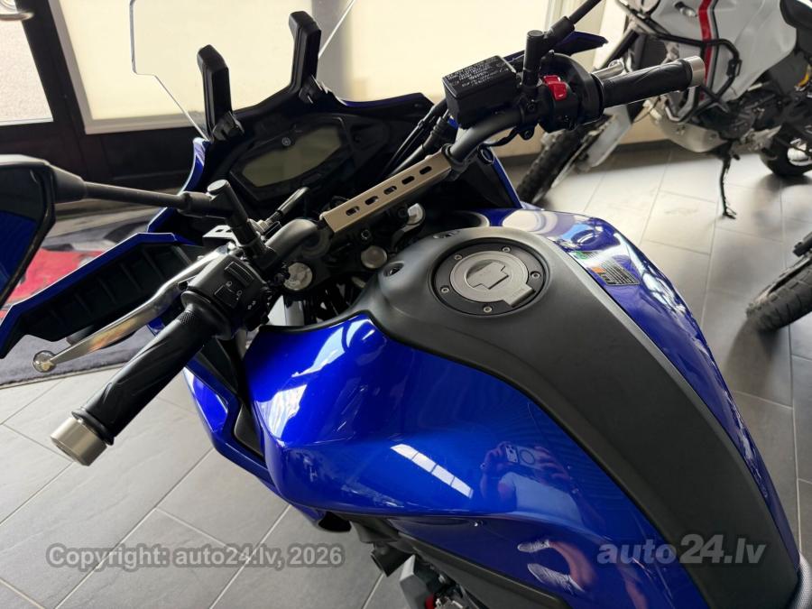 Zils Yamaha Tracer 700 2018 Tallina, ar dzinēja tilpumu 0.69 L un nobraukumu 16 tūkst. km par 5490 €, foto 17 vietnē AUTOMOTO.COM.LV