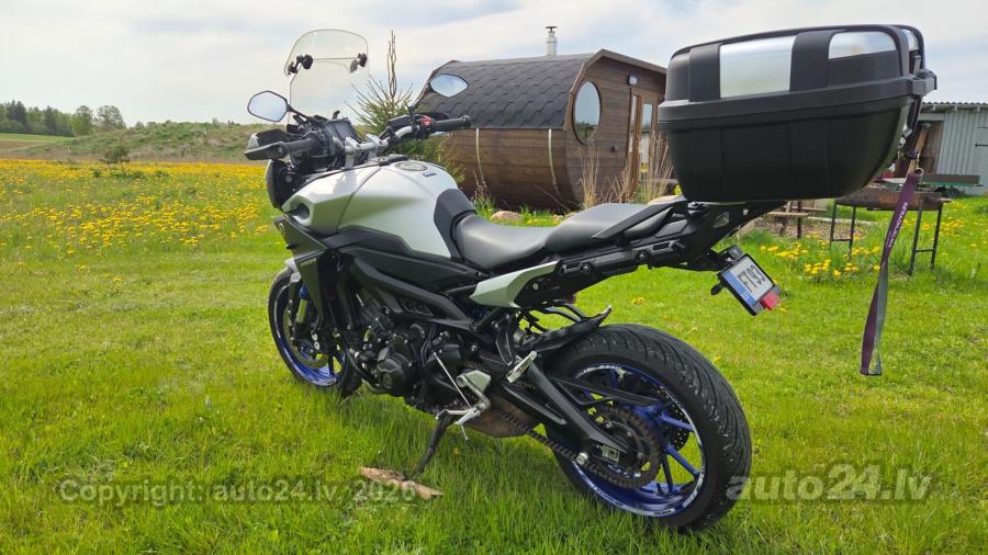 Черный Ямаха Tracer 900 2015 в Таллин, объемом двигателя 0.85 л и пробегом 31 тыс. км за 5190 €, фото 13 на AUTOMOTO.COM.LV