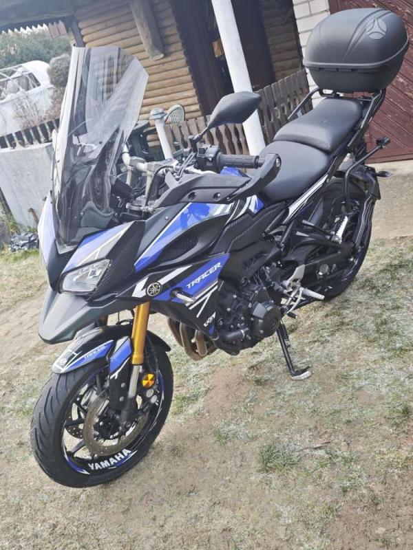 Black Yamaha Tracer 900 2017 in Raseiniai, with an engine capacity of 0.85 L and mileage of 51 thousand km for 6500 €, photo 3 on AUTOMOTO.COM.LV