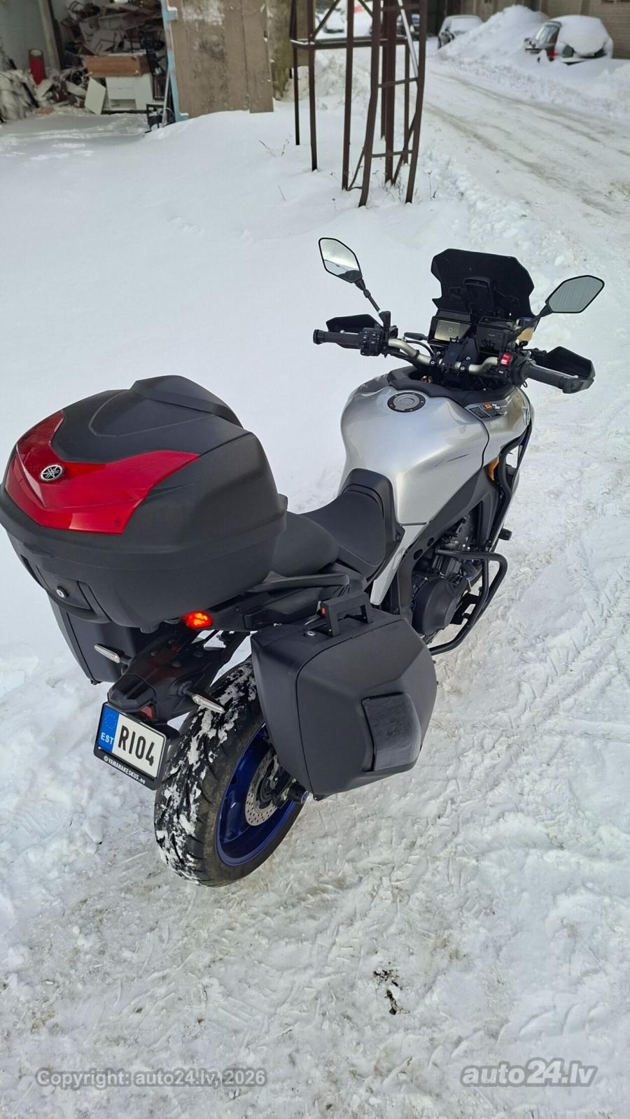 Black Yamaha Tracer 900 2022 in Tallinn, with an engine capacity of 0.00 L and mileage of 7 thousand km for 12999 €, photo 6 on AUTOMOTO.COM.LV