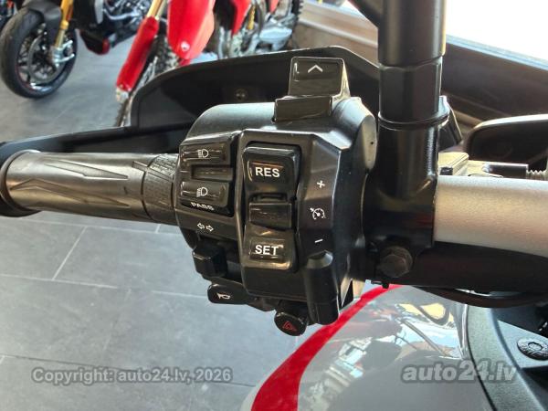 Серый Ямаха Tracer 900 2019 в Таллин, объемом двигателя 0.85 л и пробегом 44 тыс. км за 7490 €, фото 8 на AUTOMOTO.COM.LV