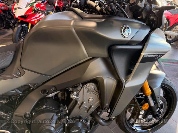 Pelēks Yamaha Tracer 900 2021 Tallina, ar dzinēja tilpumu 0.89 L un nobraukumu 30 tūkst. km par 9990 €, foto 2 vietnē AUTOMOTO.COM.LV