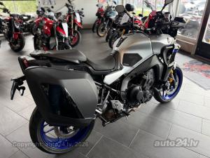 Grey Yamaha Tracer 900 2022 in Tallinn, with an engine capacity of 0.89 L and mileage of 12 thousand km for 11490 €, photo 4 on AUTOMOTO.COM.LV