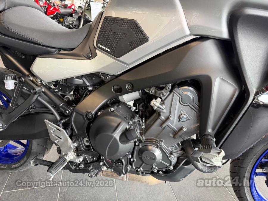 Grey Yamaha Tracer 900 2022 in Tallinn, with an engine capacity of 0.89 L and mileage of 12 thousand km for 11490 €, photo 9 on AUTOMOTO.COM.LV