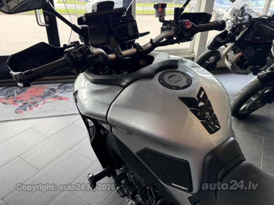 Grey Yamaha Tracer 900 2022 in Tallinn, with an engine capacity of 0.89 L and mileage of 12 thousand km for 11490 €, photo 15 on AUTOMOTO.COM.LV