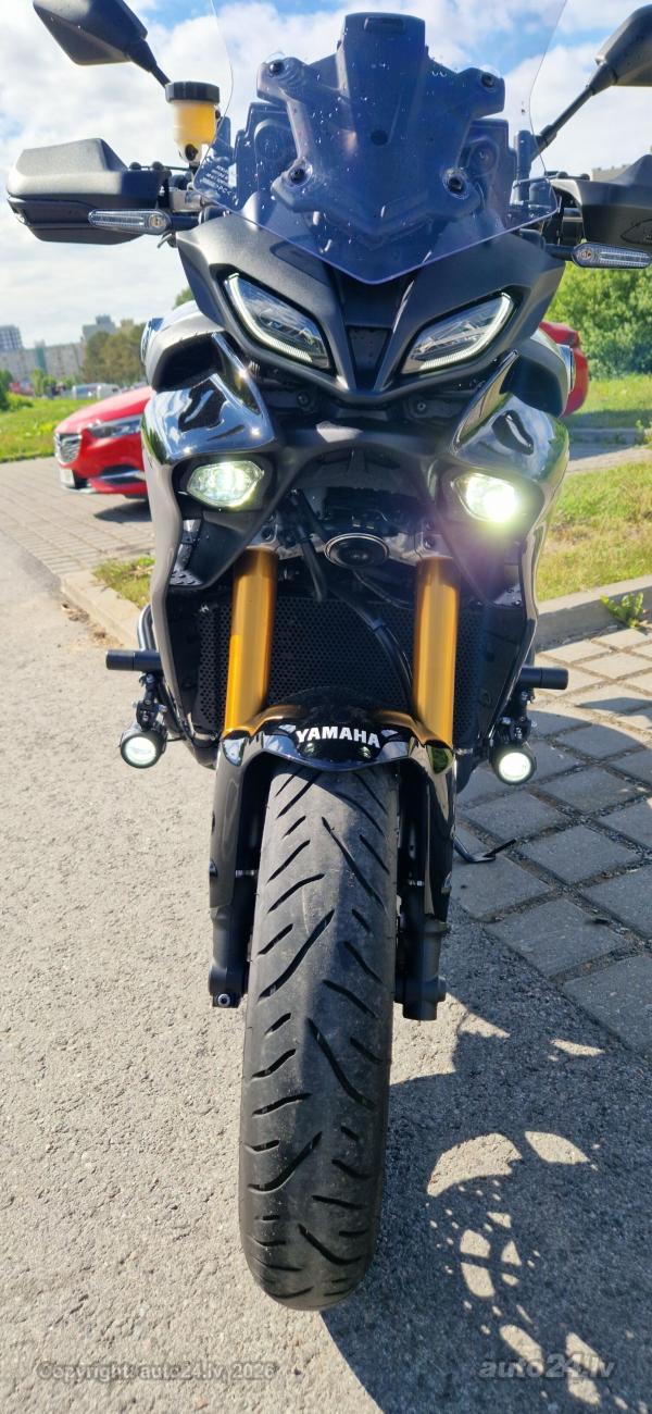 Grey Yamaha Tracer 900 2022 in Tallinn, with an engine capacity of 0.89 L and mileage of 5 thousand km for 12400 €, photo 9 on AUTOMOTO.COM.LV