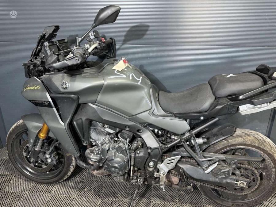 Yamaha Tracer 900 2022 Tauragė, ar dzinēja tilpumu 0.90 L un nobraukumu 27 tūkst. km par 4990 €, foto 6 vietnē AUTOMOTO.COM.LV