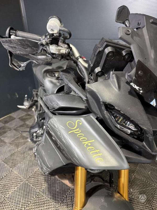 Yamaha Tracer 900 2022 in Taurage, with an engine capacity of 0.90 L and mileage of 27 thousand km for 4990 €, photo 10 on AUTOMOTO.COM.LV