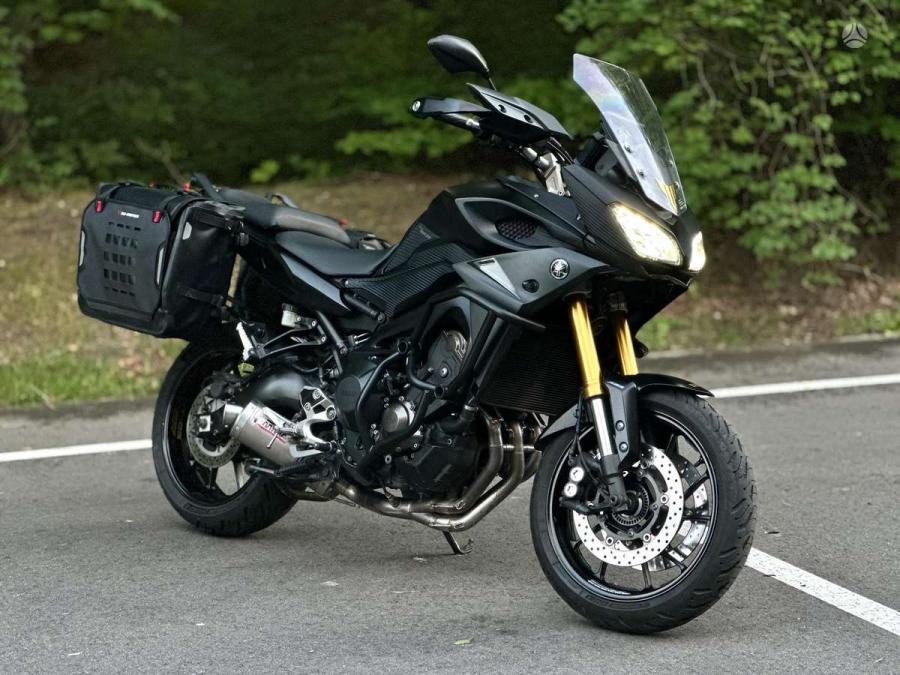Black Yamaha Tracer 900GT 2017 in Klaipeda, with an engine capacity of 0.85 L and mileage of 37 thousand km for 5850 €, photo 1 on AUTOMOTO.COM.LV