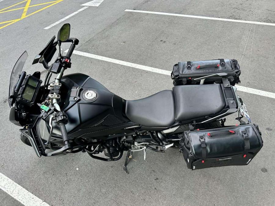 Black Yamaha Tracer 900GT 2017 in Klaipeda, with an engine capacity of 0.85 L and mileage of 37 thousand km for 5850 €, photo 7 on AUTOMOTO.COM.LV