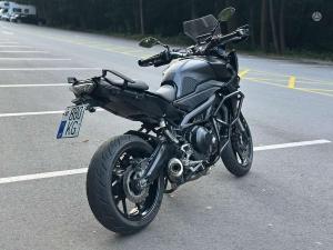 Black Yamaha Tracer 900GT 2017 in Klaipeda, with an engine capacity of 0.85 L and mileage of 37 thousand km for 5850 €, photo 9 on AUTOMOTO.COM.LV