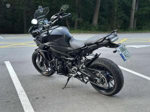 Black Yamaha Tracer 900GT 2017 in Klaipeda, with an engine capacity of 0.85 L and mileage of 37 thousand km for 5850 €, photo 10 on AUTOMOTO.COM.LV