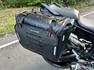 Black Yamaha Tracer 900GT 2017 in Klaipeda, with an engine capacity of 0.85 L and mileage of 37 thousand km for 5850 €, photo 14 on AUTOMOTO.COM.LV