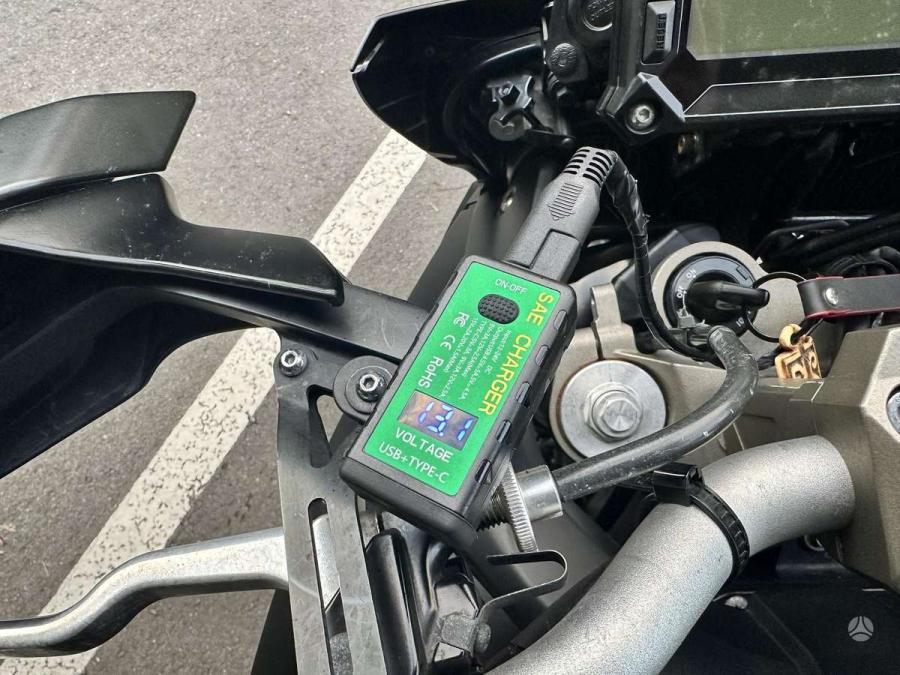 Black Yamaha Tracer 900GT 2017 in Klaipeda, with an engine capacity of 0.85 L and mileage of 37 thousand km for 5850 €, photo 20 on AUTOMOTO.COM.LV