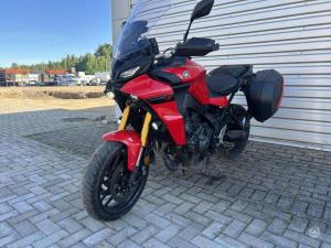 Red Yamaha Tracer 9GT 2022 in Radviliskis, with an engine capacity of 0.89 L and mileage of 25 thousand km for 7450 €, photo 3 on AUTOMOTO.COM.LV