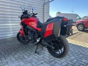 Red Yamaha Tracer 9GT 2022 in Radviliskis, with an engine capacity of 0.89 L and mileage of 25 thousand km for 7450 €, photo 4 on AUTOMOTO.COM.LV