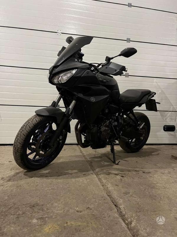 Melns Yamaha Tracer 2018 Kazlų Rūda, ar dzinēja tilpumu 0.70 L un nobraukumu 28 tūkst. km par 4100 €, foto 2 vietnē AUTOMOTO.COM.LV