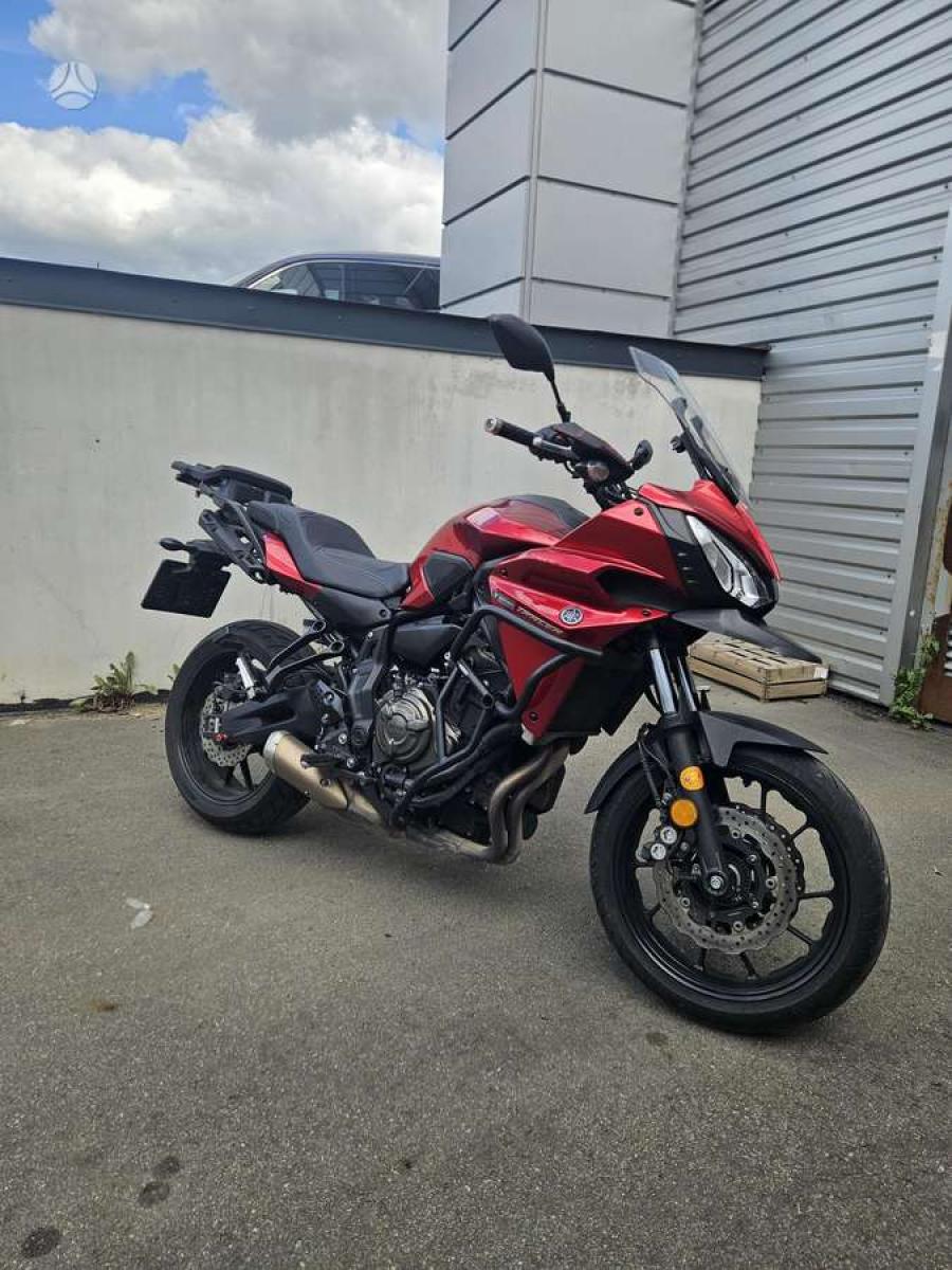 Sarkans Yamaha Tracer 2017 Viļņa, ar dzinēja tilpumu 0.69 L un nobraukumu 42 tūkst. km par 4850 €, foto 8 vietnē AUTOMOTO.COM.LV
