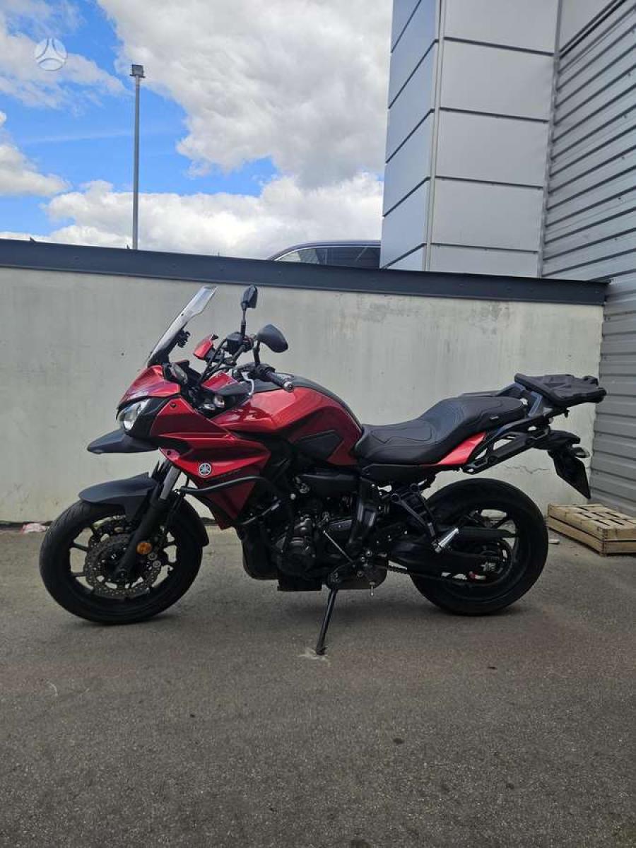 Sarkans Yamaha Tracer 2017 Viļņa, ar dzinēja tilpumu 0.69 L un nobraukumu 42 tūkst. km par 4850 €, foto 11 vietnē AUTOMOTO.COM.LV