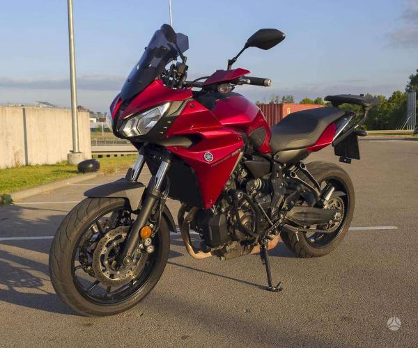 Red Yamaha Tracer 2018 in Kaunas, with an engine capacity of 0.70 L and mileage of 48 thousand km for 4300 €, photo 6 on AUTOMOTO.COM.LV