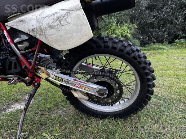 Yamaha TT 600 1985 Jelgava, ar dzinēja tilpumu 0.60 L un nobraukumu 0 tūkst. km par 900 €, foto 7 vietnē AUTOMOTO.COM.LV