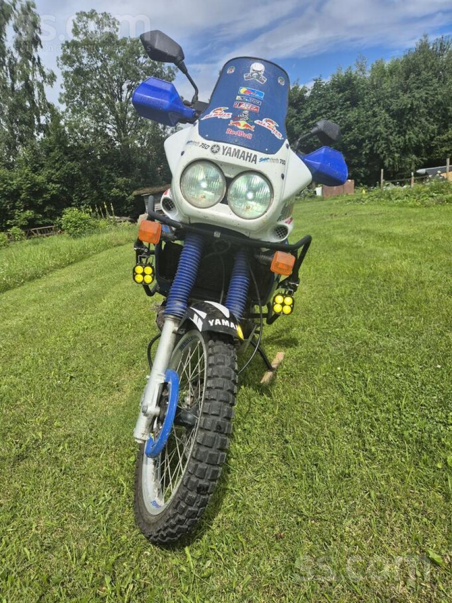 Yamaha TZ 750 1992 Rīga, ar dzinēja tilpumu 0.75 L un nobraukumu 0 tūkst. km par 2300 €, foto 4 vietnē AUTOMOTO.COM.LV