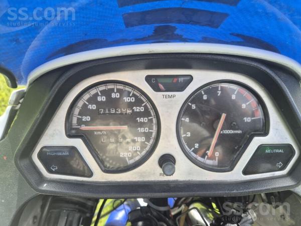 Yamaha TZ 750 1992 Rīga, ar dzinēja tilpumu 0.75 L un nobraukumu 0 tūkst. km par 2300 €, foto 4 vietnē AUTOMOTO.COM.LV