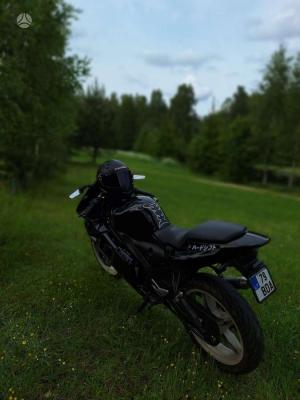 Черный Ямаха TZR 2004 в Игналина, объемом двигателя 50.00 л и пробегом 34 тыс. км за 1100 €, фото 5 на AUTOMOTO.COM.LV