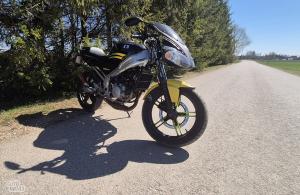 Black Yamaha TZR 2006 in Raseiniai, with an engine capacity of 0.05 L and mileage of 10 thousand km for 1000 €, photo 5 on AUTOMOTO.COM.LV
