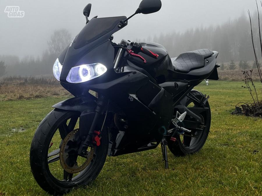 Melns Yamaha TZR 2009 Kelmė, ar dzinēja tilpumu 0.05 L un nobraukumu 5 tūkst. km par 1850 €, foto 1 vietnē AUTOMOTO.COM.LV