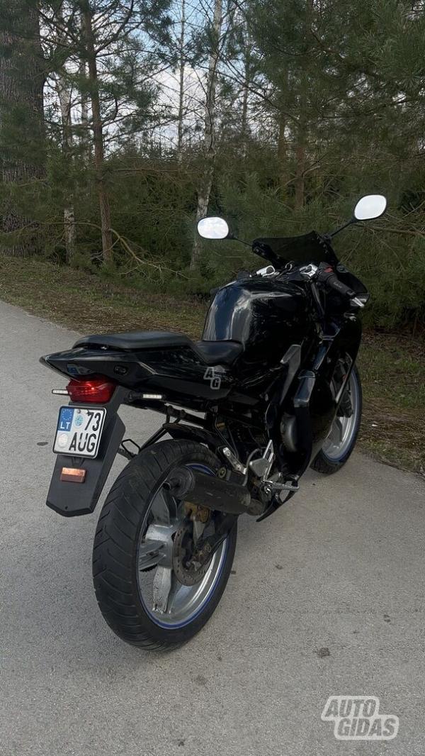 Melns Yamaha TZR 2010 Kelmė, ar dzinēja tilpumu 0.05 L un nobraukumu 31 tūkst. km par 1700 €, foto 6 vietnē AUTOMOTO.COM.LV