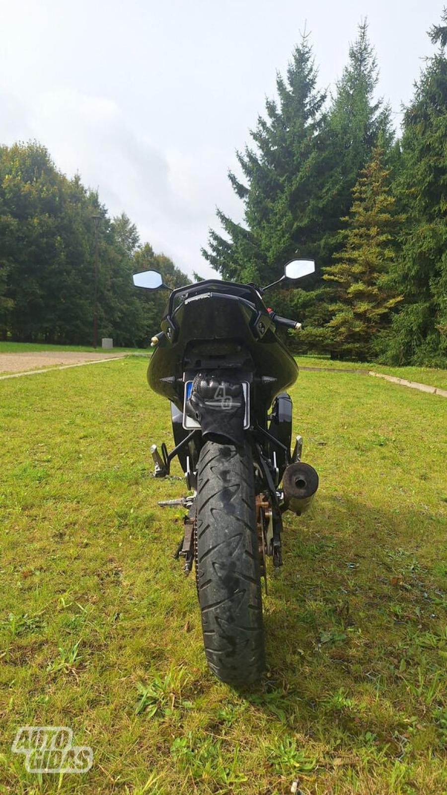 Black Yamaha TZR 2010 in Radviliskis, with an engine capacity of 0.05 L and mileage of 0 thousand km for 1550 €, photo 5 on AUTOMOTO.COM.LV