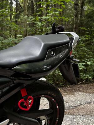 Black Yamaha TZR 2011 in Kretinga, with an engine capacity of 50.00 L and mileage of 39 thousand km for 1899 €, photo 4 on AUTOMOTO.COM.LV