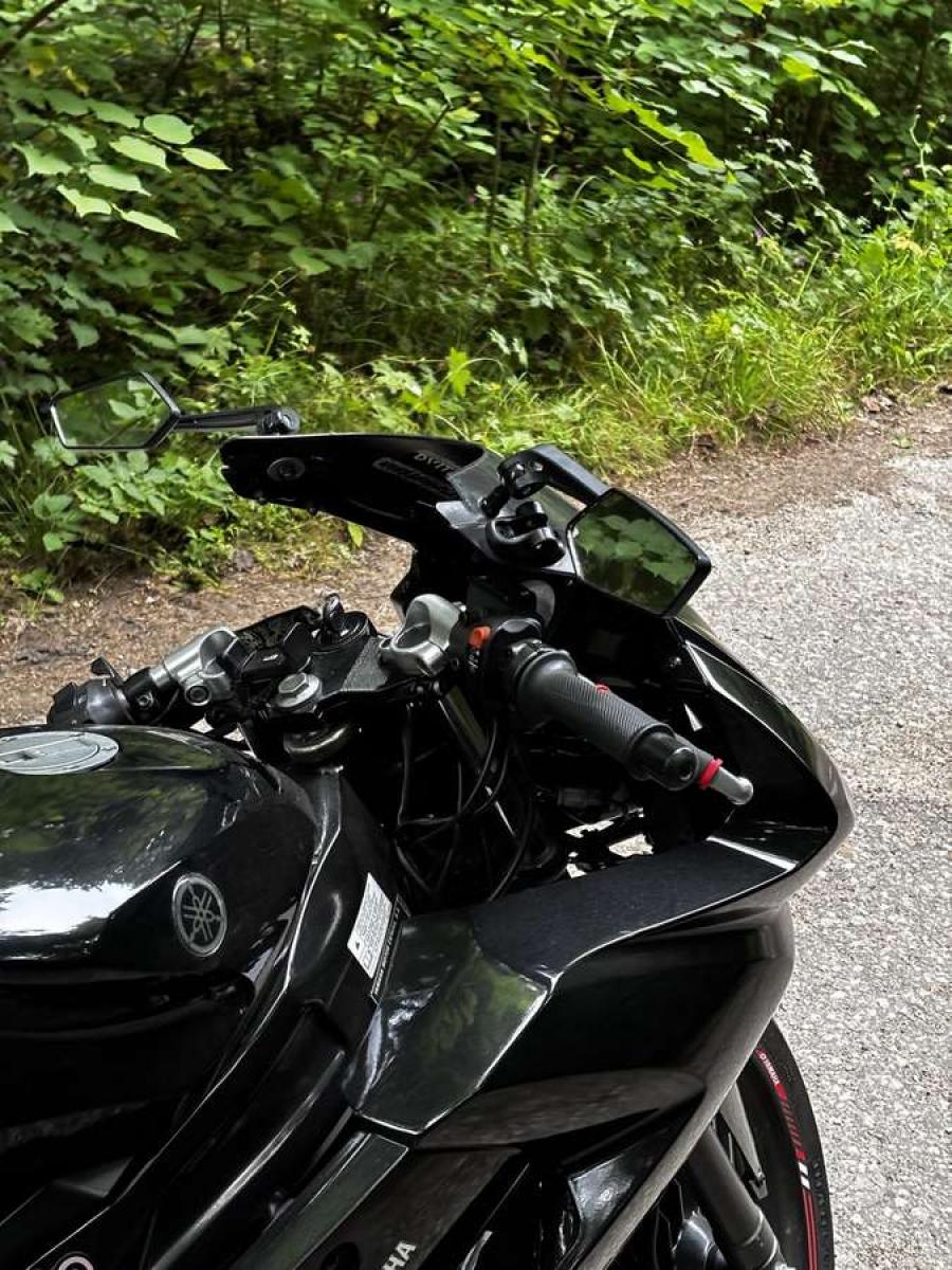Black Yamaha TZR 2011 in Kretinga, with an engine capacity of 50.00 L and mileage of 39 thousand km for 1899 €, photo 7 on AUTOMOTO.COM.LV