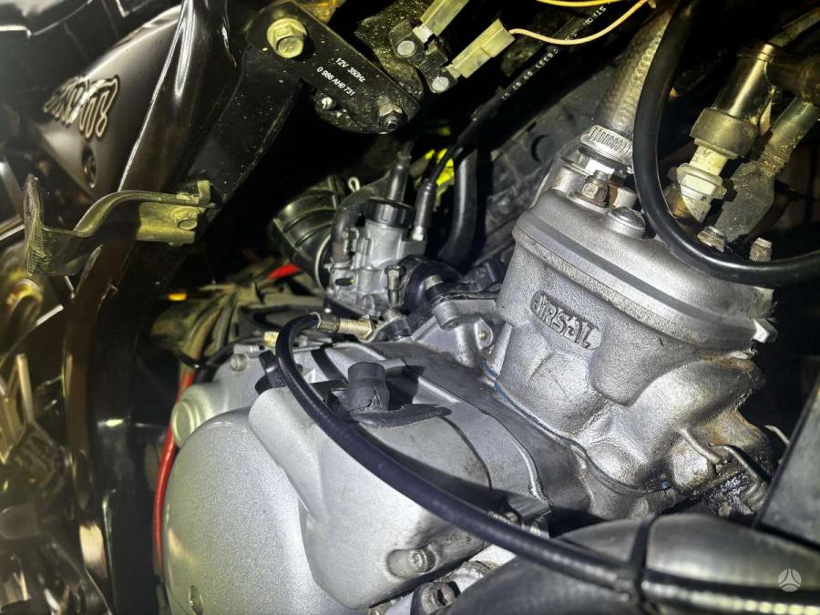 Black Yamaha TZR 2011 in Kretinga, with an engine capacity of 50.00 L and mileage of 39 thousand km for 1899 €, photo 9 on AUTOMOTO.COM.LV