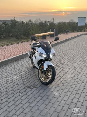 Black Yamaha TZR 2014 in Raseiniai, with an engine capacity of 0.05 L and mileage of 19 thousand km for 1700 €, photo 3 on AUTOMOTO.COM.LV