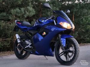 Zils Yamaha TZR 2005 Kelmė, ar dzinēja tilpumu 0.05 L un nobraukumu 27 tūkst. km par 1300 €, foto  vietnē AUTOMOTO.COM.LV
