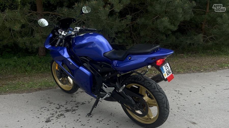 Синий Ямаха TZR 2008 в Кельме, объемом двигателя 0.05 л и пробегом 37 тыс. км за 1500 €, фото 7 на AUTOMOTO.COM.LV