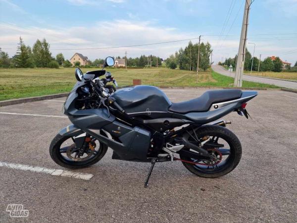 Yamaha TZR 2005 Kelmė, ar dzinēja tilpumu 0.00 L un nobraukumu 0 tūkst. km par 900 €, foto 4 vietnē AUTOMOTO.COM.LV