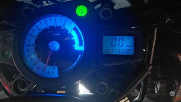 Yamaha TZR 2006 Kauņa, ar dzinēja tilpumu 50.00 L un nobraukumu 10 tūkst. km par 1700 €, foto 7 vietnē AUTOMOTO.COM.LV