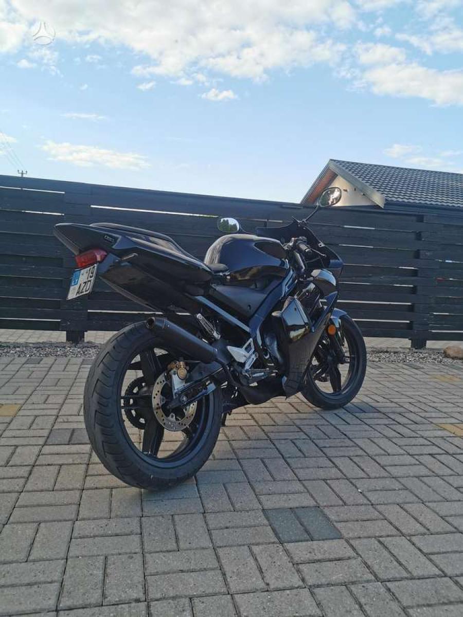 Ямаха TZR 2008 в Вильнюс, объемом двигателя 49.00 л и пробегом 40 тыс. км за 1950 €, фото 4 на AUTOMOTO.COM.LV