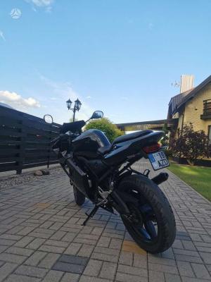 Ямаха TZR 2008 в Вильнюс, объемом двигателя 49.00 л и пробегом 40 тыс. км за 1950 €, фото 5 на AUTOMOTO.COM.LV