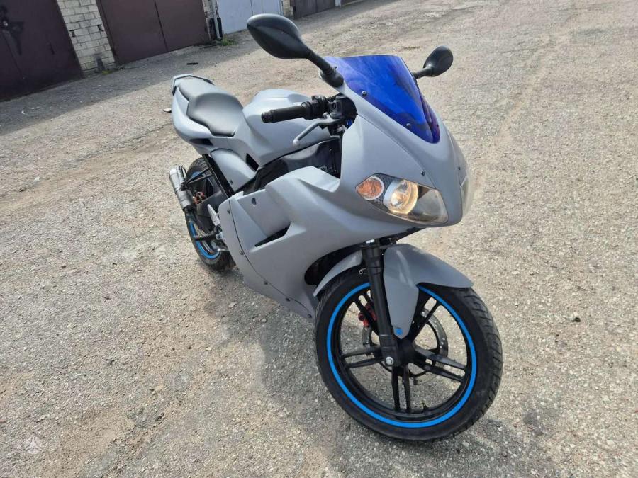 Ямаха TZR 2009 в Клайпеда, объемом двигателя 50.00 л и пробегом 47 тыс. км за 1300 €, фото 4 на AUTOMOTO.COM.LV