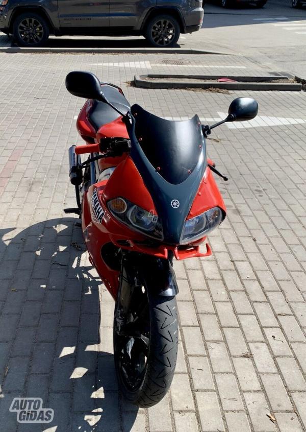Sarkans Yamaha TZR 2003 Kauņa, ar dzinēja tilpumu 0.05 L un nobraukumu 30 tūkst. km par 1200 €, foto 4 vietnē AUTOMOTO.COM.LV