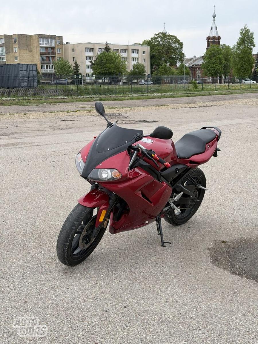 Красный Ямаха TZR 2007 в Шяуляй, объемом двигателя 0.05 л и пробегом 24 тыс. км за 1450 €, фото 3 на AUTOMOTO.COM.LV