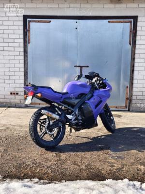 Violet Yamaha TZR 2005 in Palanga, with an engine capacity of 0.05 L and mileage of 22 thousand km for 1450 €, photo 7 on AUTOMOTO.COM.LV
