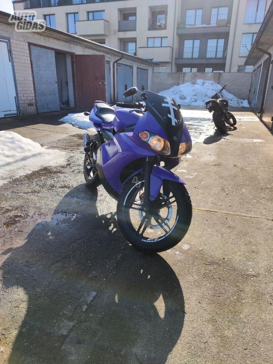Violet Yamaha TZR 2005 in Palanga, with an engine capacity of 0.05 L and mileage of 22 thousand km for 1450 €, photo 12 on AUTOMOTO.COM.LV