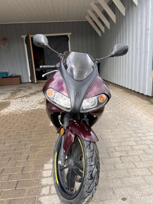 Violets Yamaha TZR 2011 Gargždai, ar dzinēja tilpumu 50.00 L un nobraukumu 31 tūkst. km par 1400 €, foto 9 vietnē AUTOMOTO.COM.LV