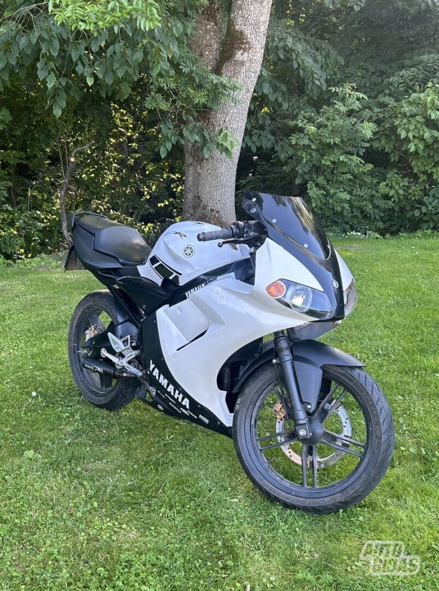 Balts Yamaha TZR 2011 Kelmė, ar dzinēja tilpumu 0.05 L un nobraukumu 29 tūkst. km par 1350 €, foto 1 vietnē AUTOMOTO.COM.LV
